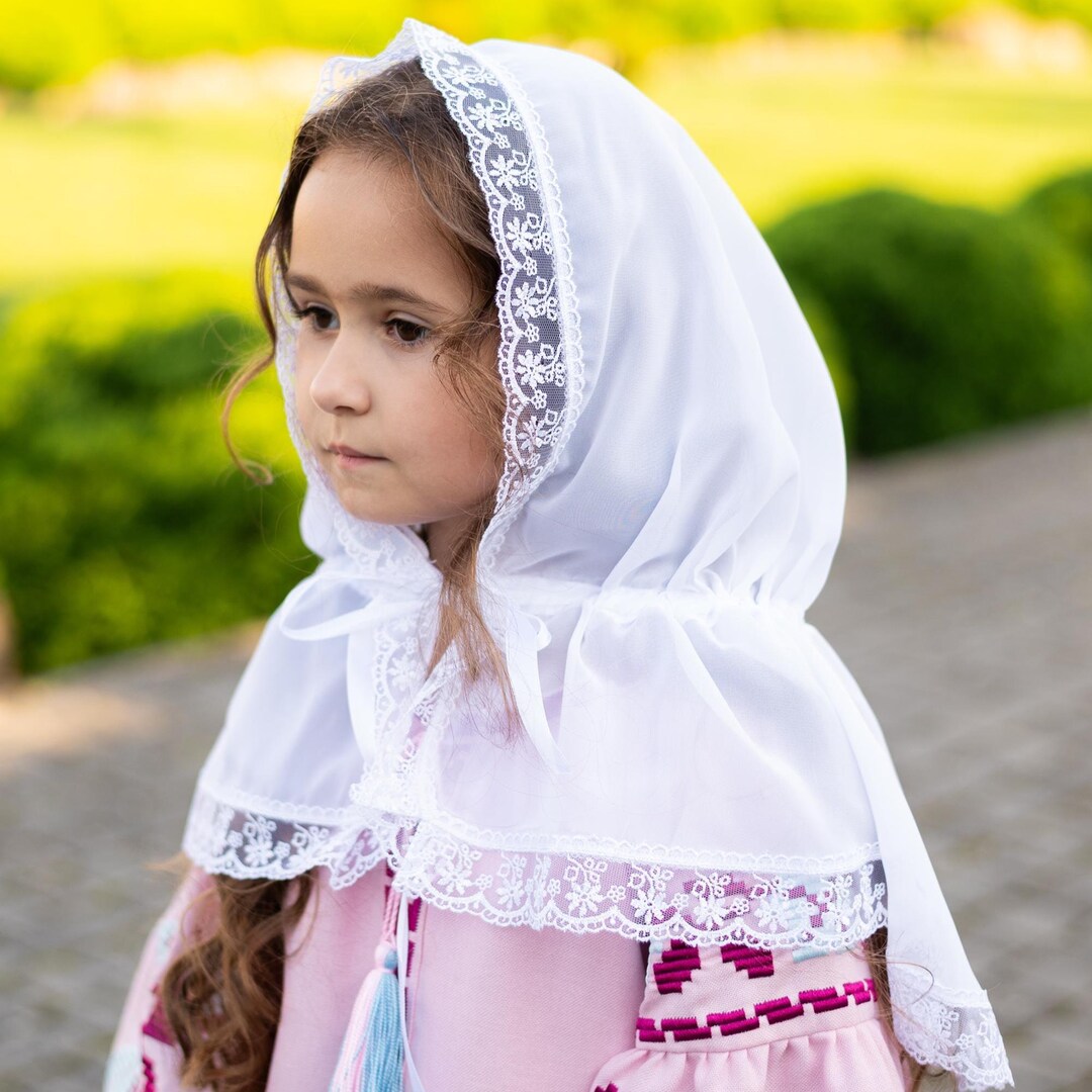 White Girls Church Veil, Lace Veil for Communion, Hooded Mantilla Veil ...