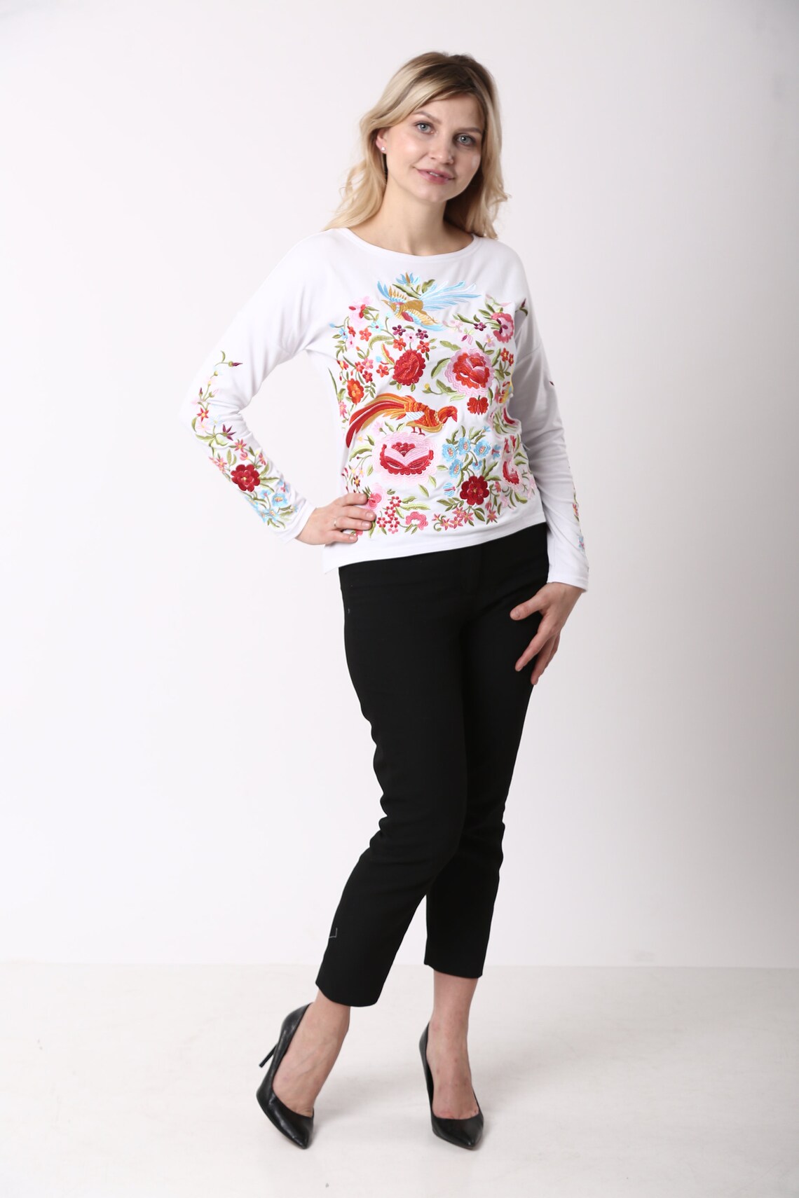 S-4XLEmbroidered floral Sweatshirt for WomenBird | Etsy