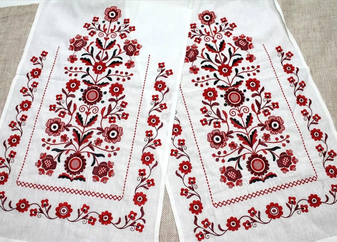 Ukranian Rushnyk, Red Embroidery, Traditional Embroidered Rushnyk ...
