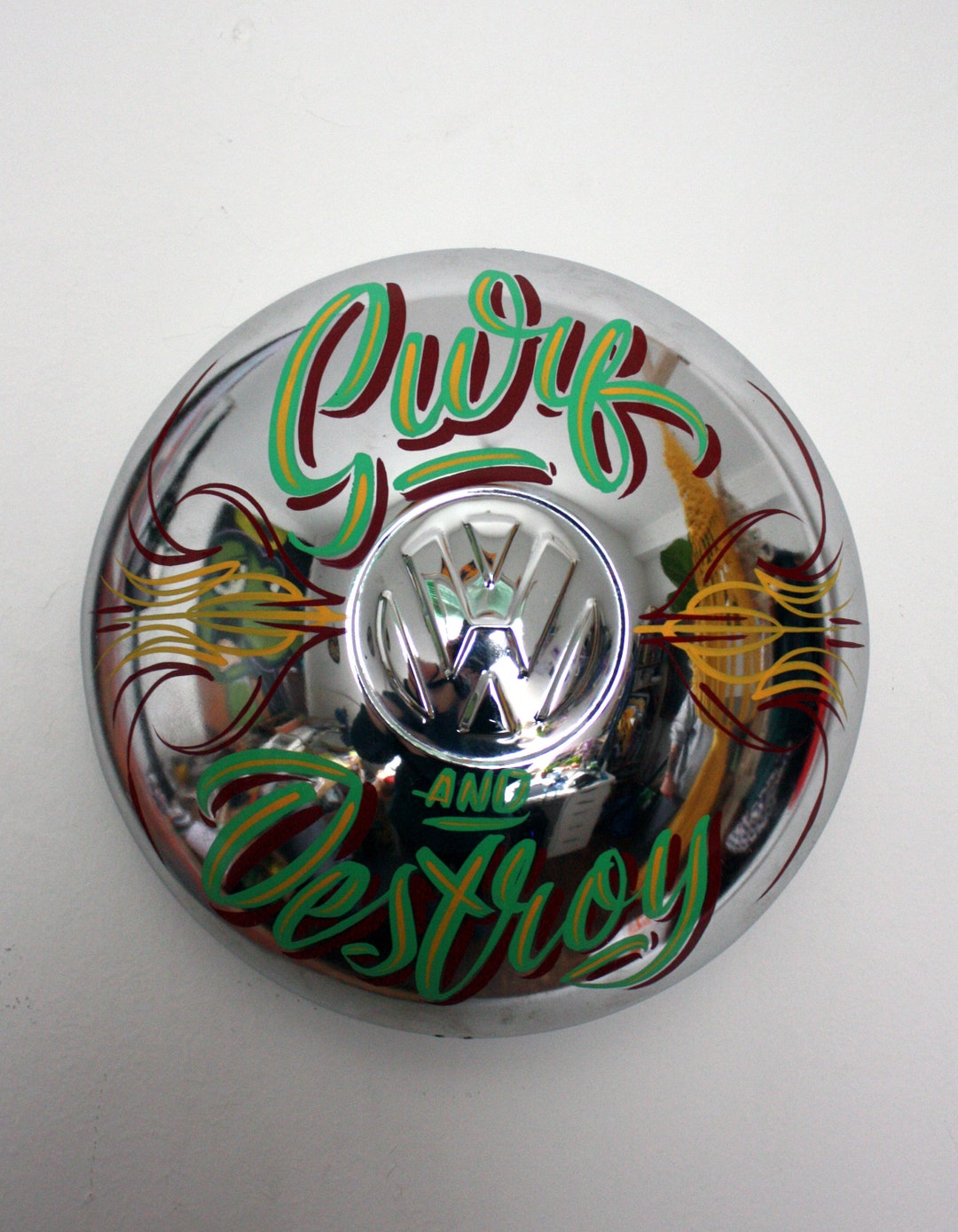 Hubcap Kustom, Painted Hubcap, Hubcap VW Kustom, Hand Painted VW Hubcap ...