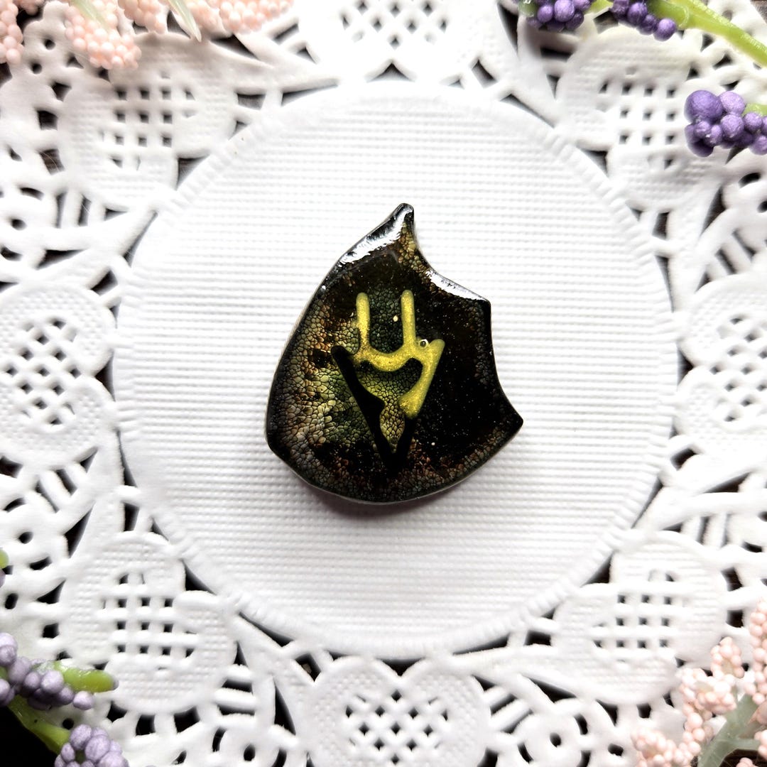 Queen Bee Dragoon FFXIV Soul Crystal / Job Stone [b-grade] [pre-made ...