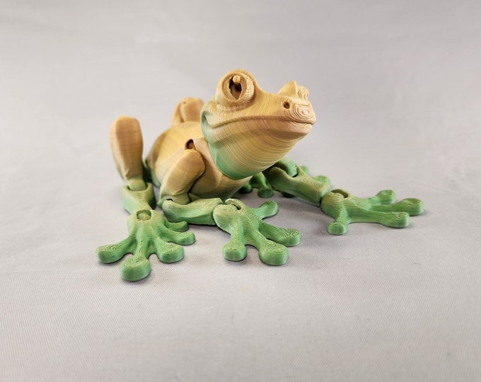 Handmade Jade Green Honey Yellow Tree Frog Figurine Personalized Gift ...