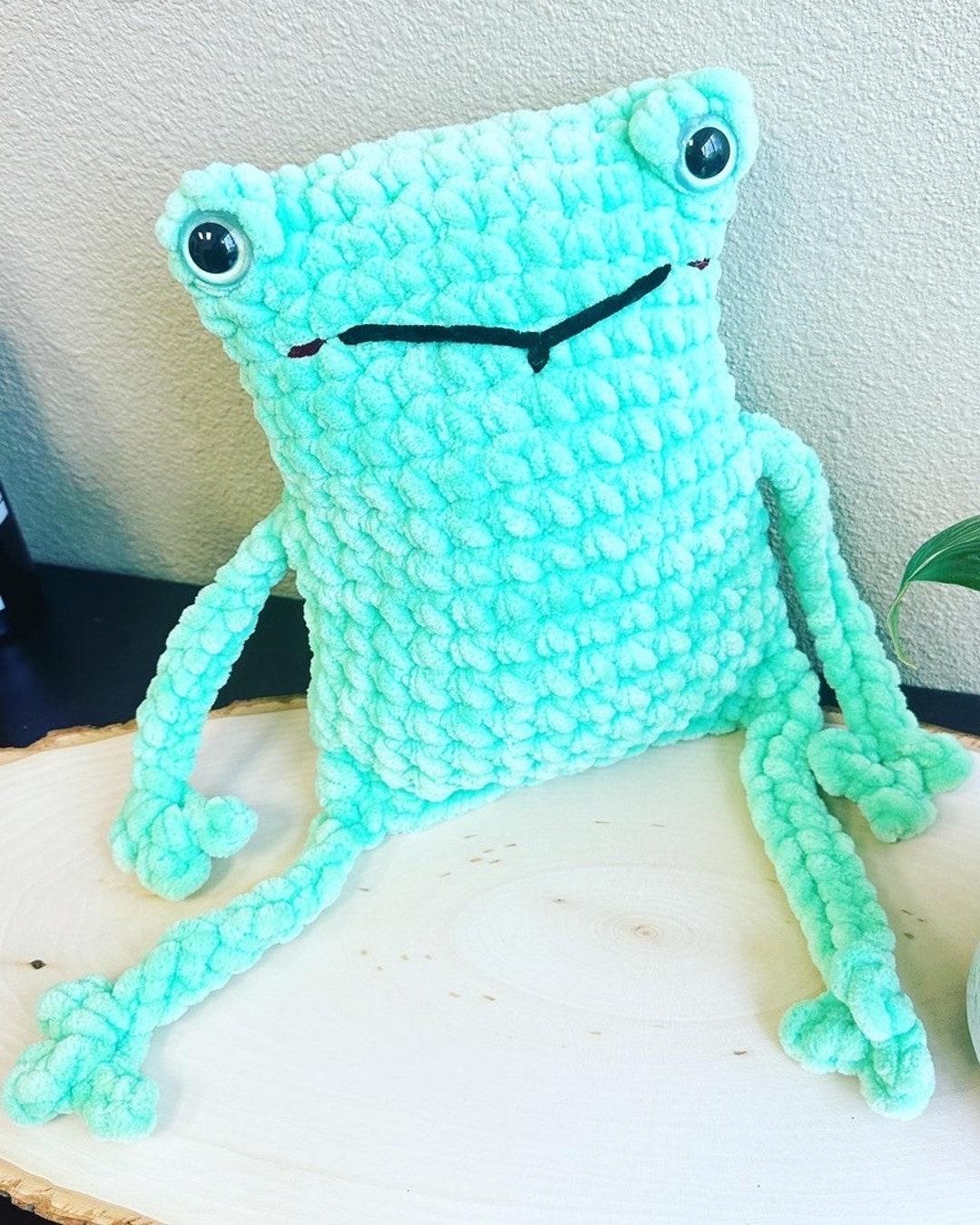 Large Leggy Froggy Crochet Crochet Frog Plush Frog Gift - Etsy