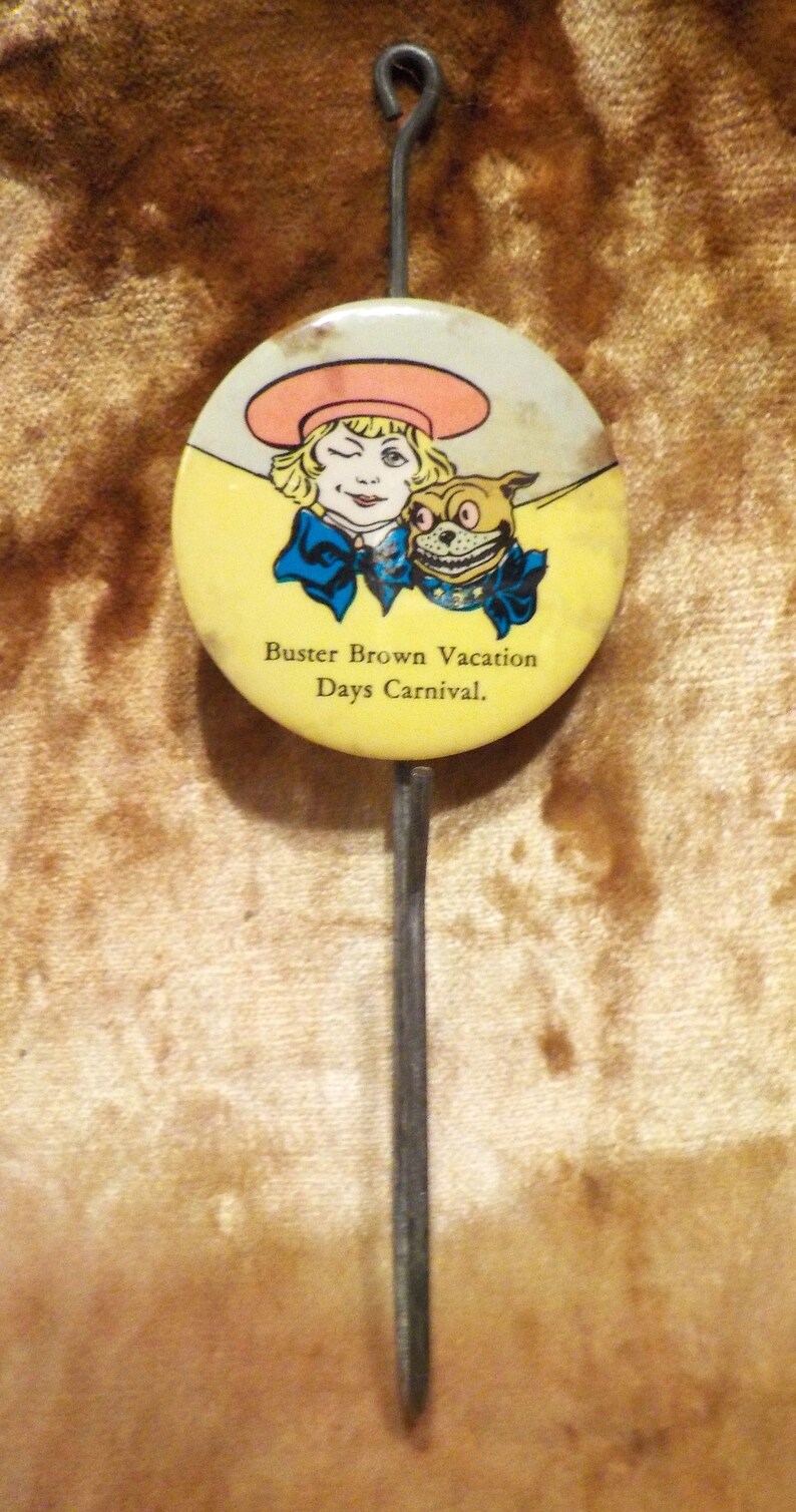 Vintage Buster Brown Shoes Advertising Celluloid Button/receipt Holder ...