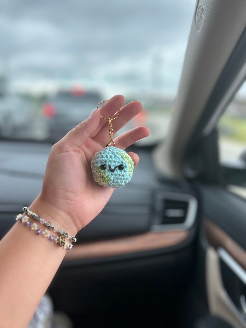 Crochet Earth & Sun Couples Keychain - Etsy