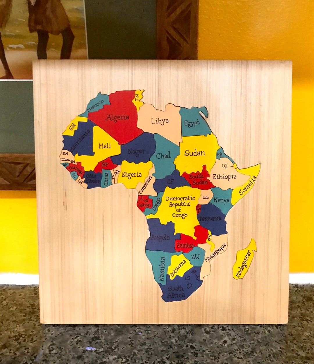 African Puzzle 10 Inch Wood Handcarved Painted Educational Geography ...