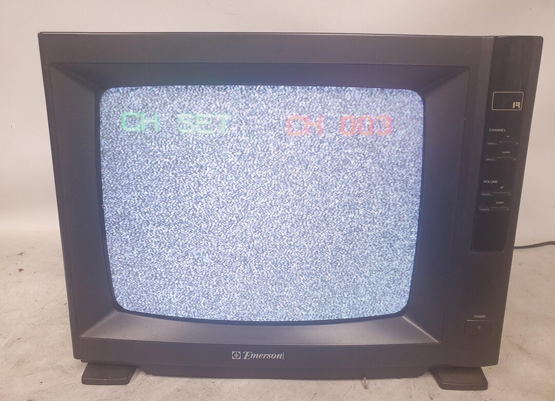 Retro Gaming Emerson TC1365B 13 CRT Broadcast Television TV Monitor ...