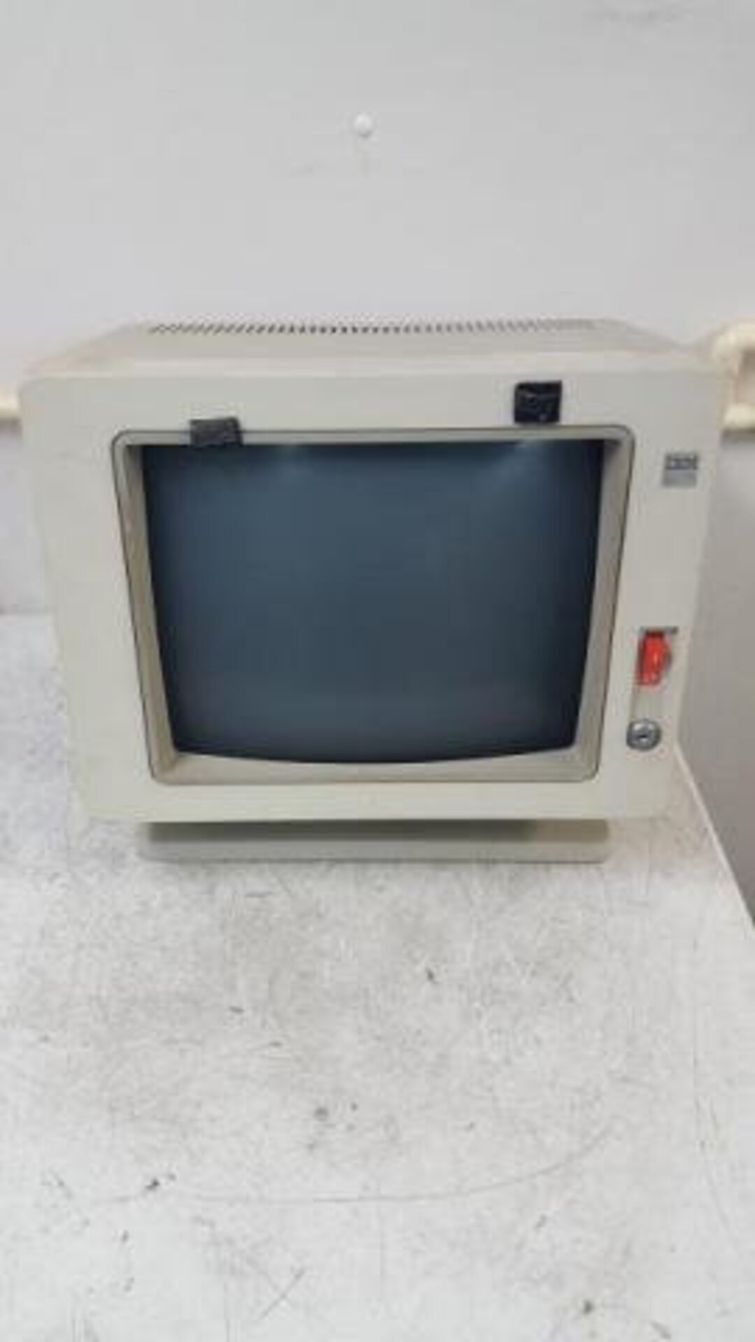 Vintage IBM 3180 15 Adjustable Stand Terminal CRT Monitor With Case ...