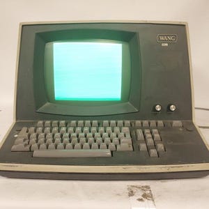 Wang 5506 11" Monitor Computer Terminal W/ Built-in Keyboard Image Burn ...