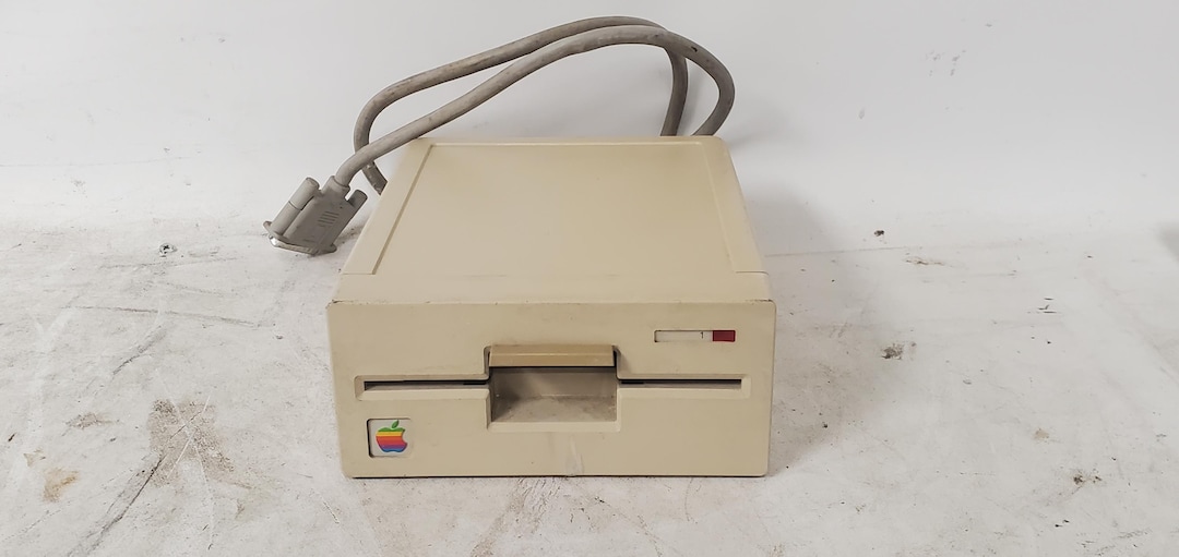 Vintage Apple 5.25" Floppy External Disk Drive A9M0107 KL03599 - Etsy