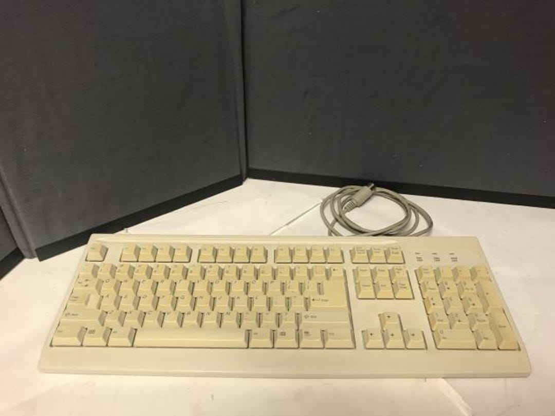 Vintage Mitsumi KFK-EA4XA Mechanical Computer Keyboard W/ 5 Pin DIN ...