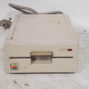 Vintage Apple 5.25 Floppy External Disk Drive A9M0107 KKG0746 - Etsy