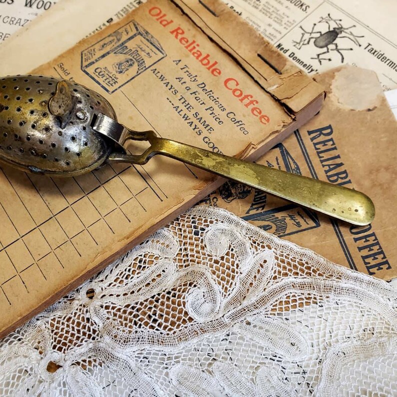 Antique 1920s Hinged Silver Plated English Teaspoon Tea Strainer ...