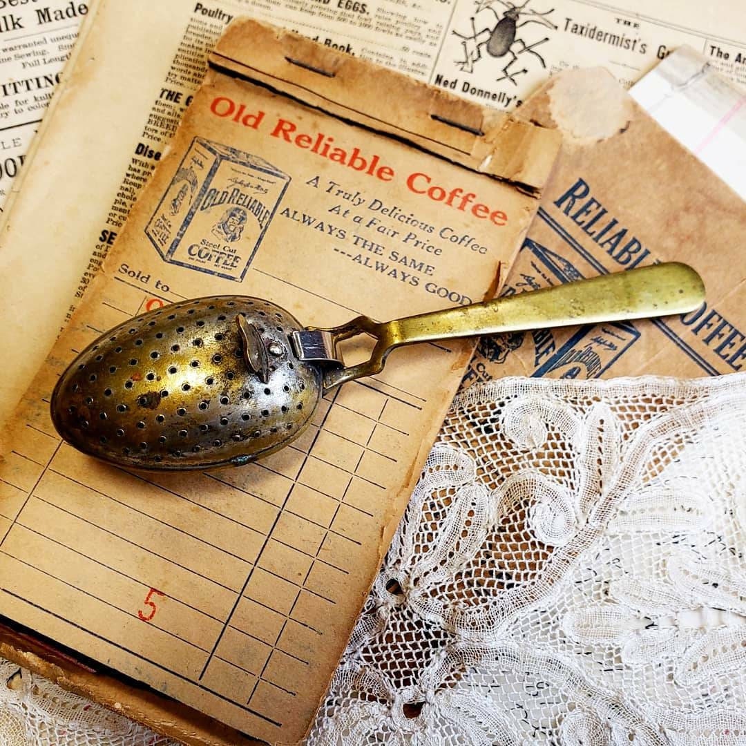 Antique 1920s Hinged Silver Plated English Teaspoon Tea Strainer ...