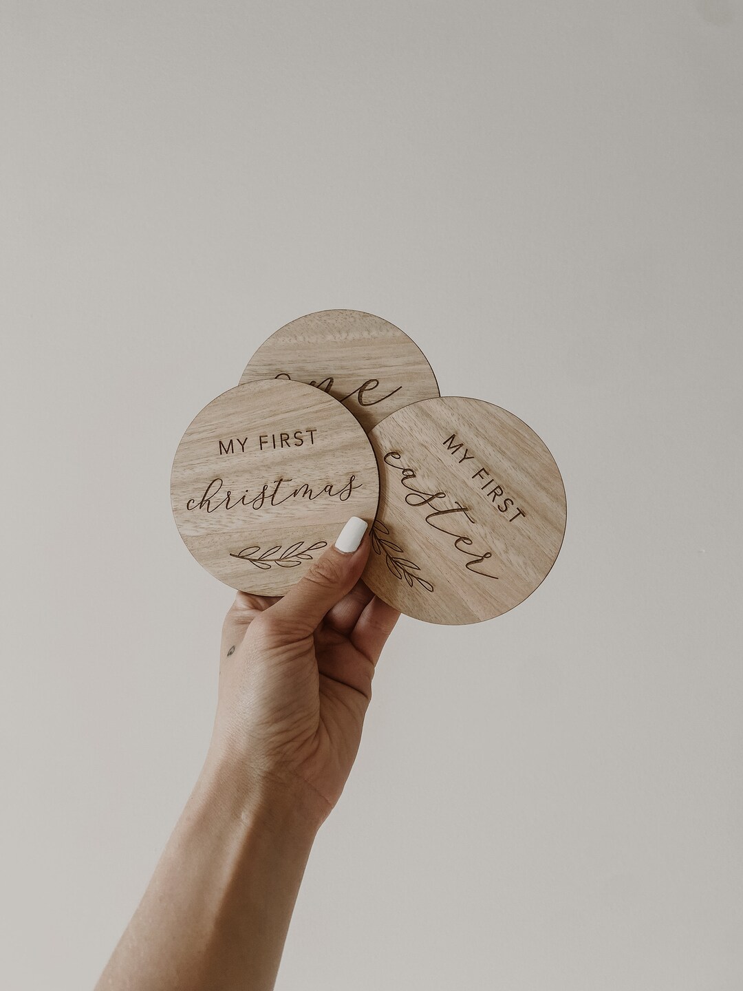 Timber Baby Milestone Discs: Handcrafted Newborn Photo Props - Etsy
