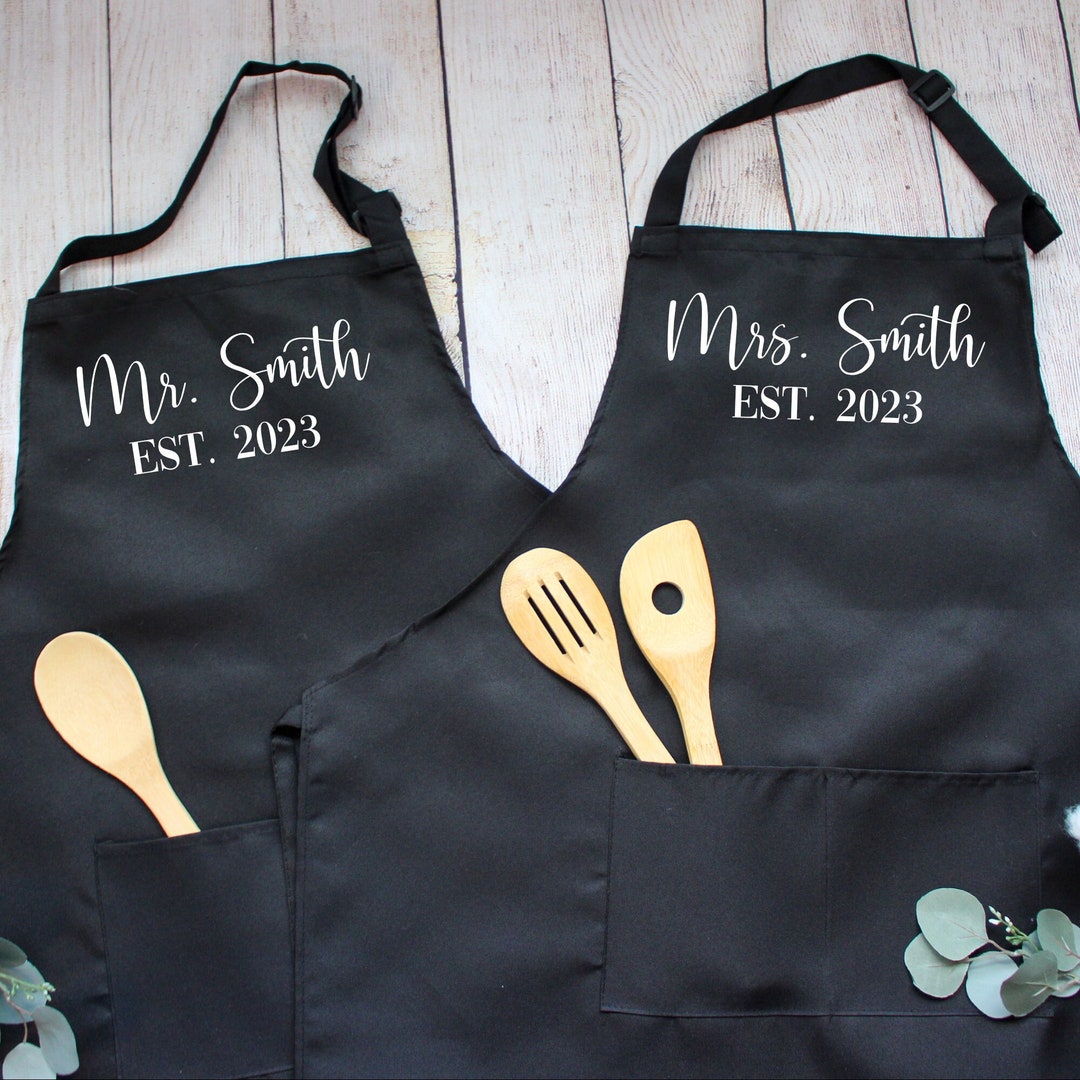 Set of Custom Mr. and Mrs. Aprons - Etsy