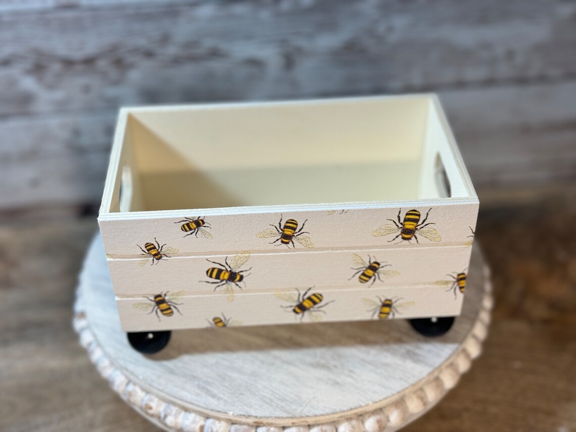 Buzzing Bees Wooden Storage Crate, Decorative Party Favor - Etsy