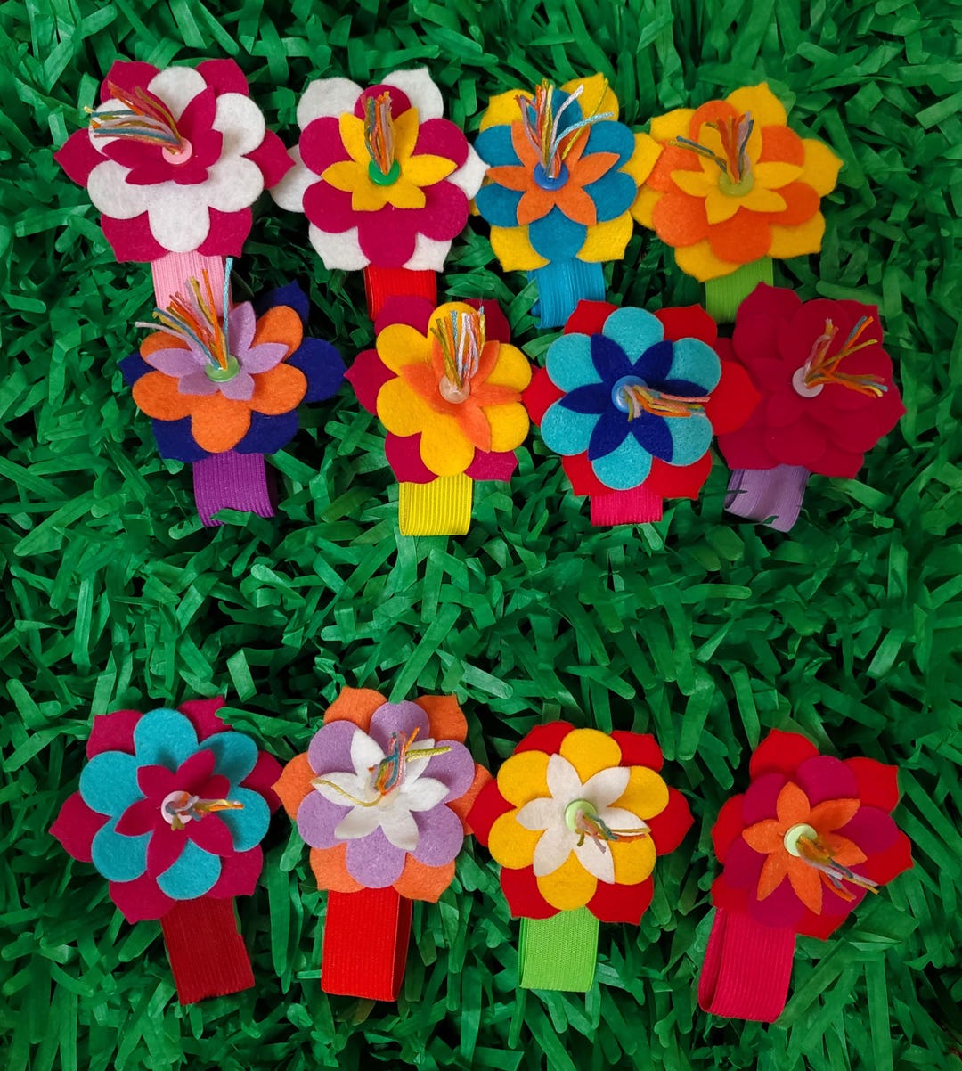Bulk Hug Time Trolls Flower Bracelet Party Pack of 12 - Etsy