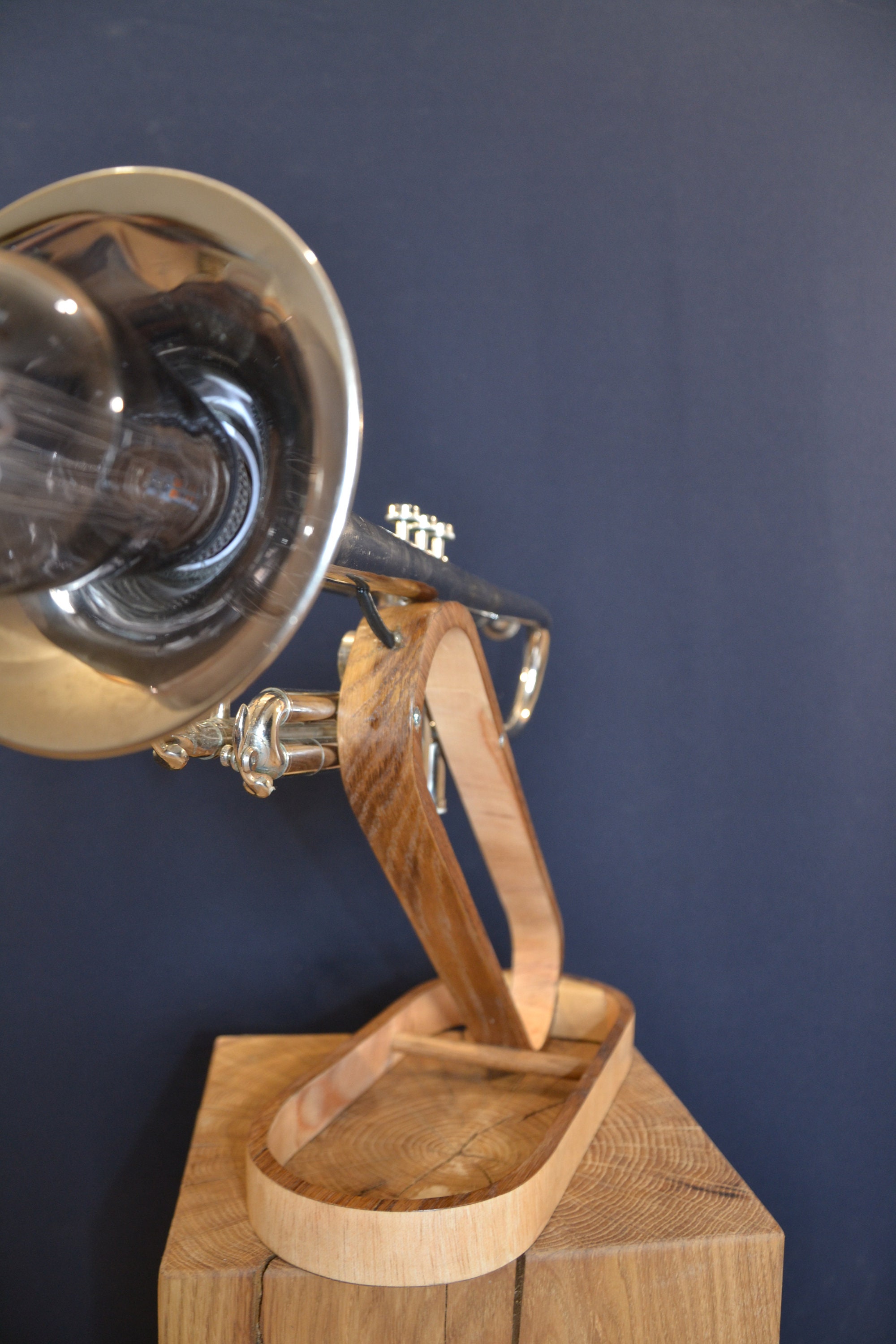 Upcycled Trumpet Desktopl Lamp, Retro Musical Home Decor Accessory ...