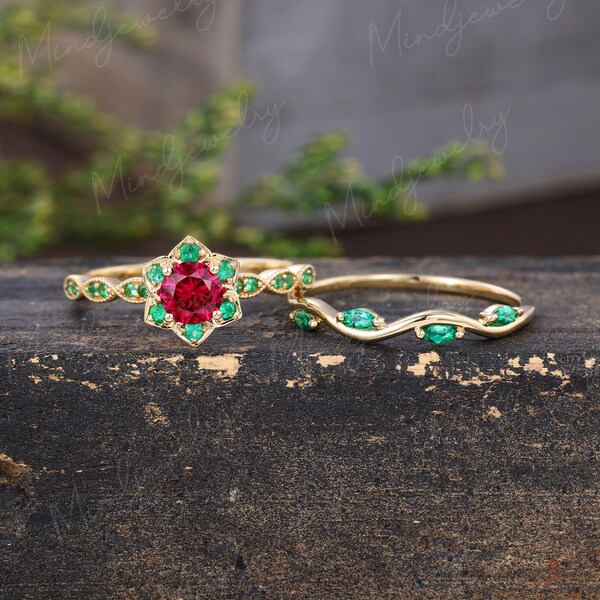 Ruby Emerald Ring - Etsy