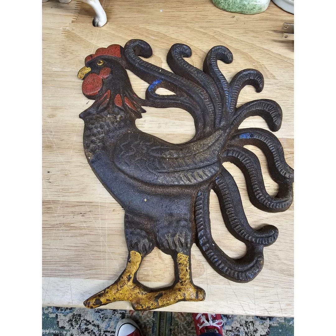 Fantastic Vintage Cast Iron Rooster Wall Hanging Farmhouse Garden Decor ...