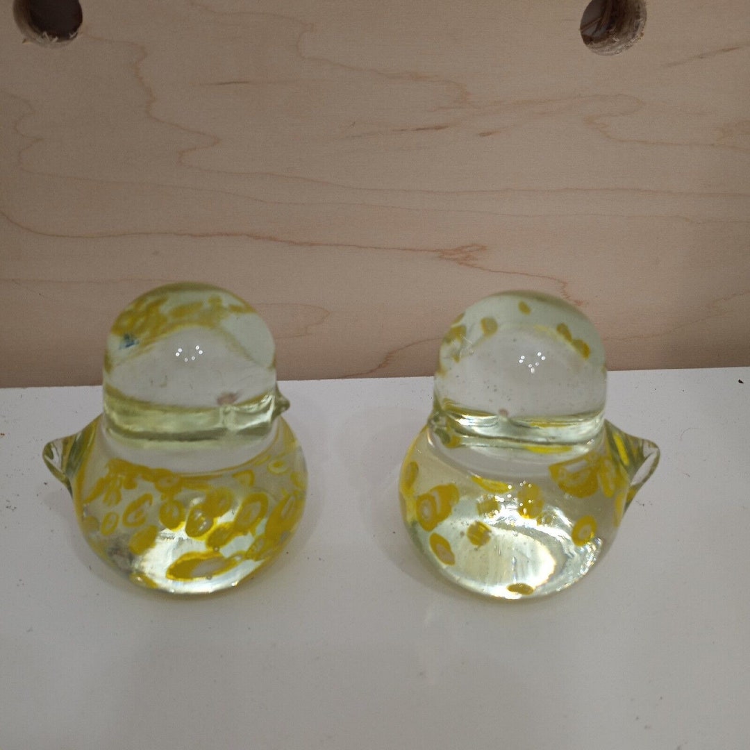 2 Pretty Art Glass Birds Paperweight Dorm Room Office Spring Easter ...