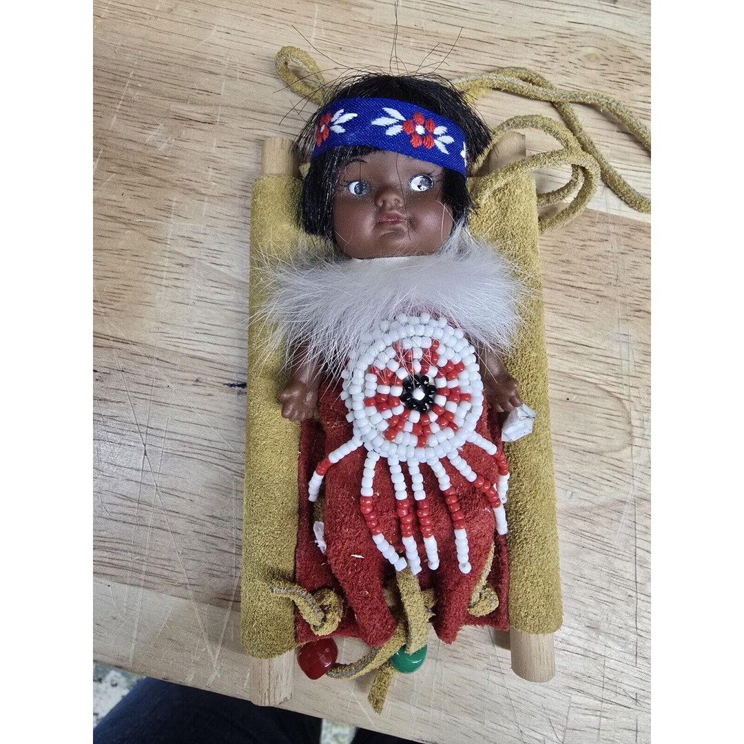 Vintage Native American Baby Doll in Leather Clothes and Carrier ...