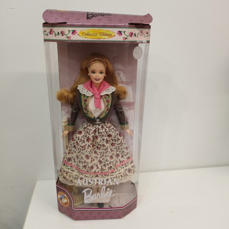 Beautiful Vintage Austrian Barbie Doll. Dolls of the World Collection ...
