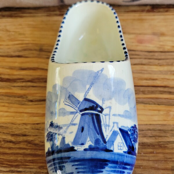 Delft Shoe - Etsy