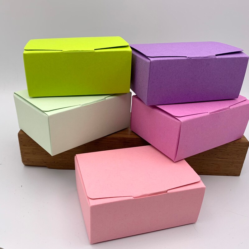Small Gift Boxes - 60+ Gift Ideas for 2024