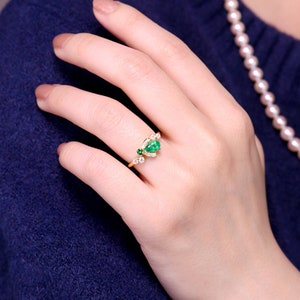 Bee Natural Emerald Teardrop Shape With White Diamond 18K - Etsy