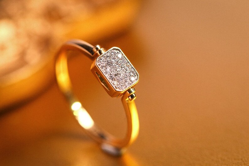 Natural Emerald & White Diamond Horizontal Stone Ring 18K - Etsy