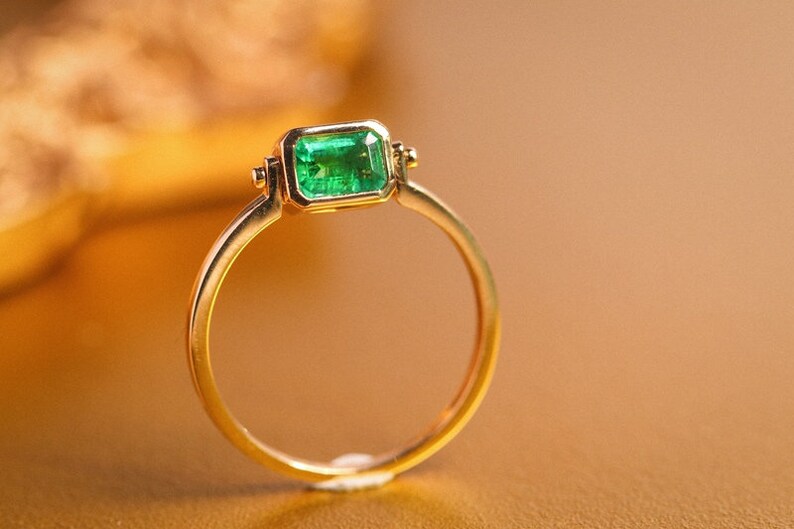 Natural White Diamond & Emerald Horizontal Stone Ring 18K - Etsy