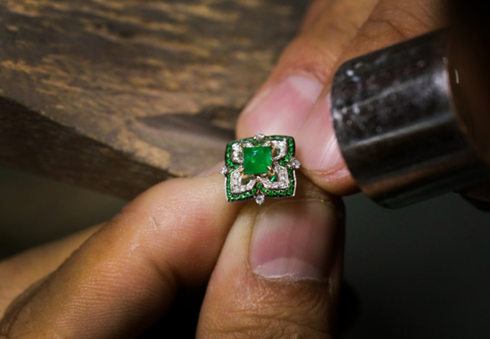 Natural Emerald Sugar-loaf Cut and Diamond Earrings 18K Solid - Etsy