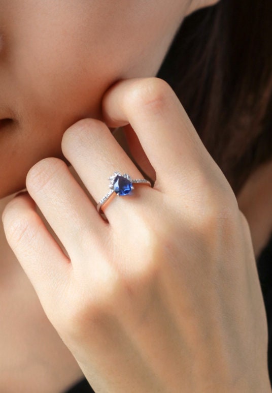 1.2ct Natural Blue Sapphire Teardrop Cut & White Diamond 18K - Etsy