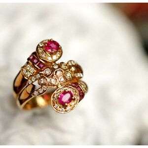 Natural Peach Ruby Oval Cut & White Diamond Handmade 18K Solid Yellow ...