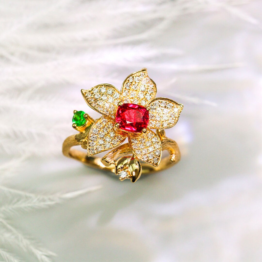 Flower Jedi Red Spinel 18K Ring & Tsavorite, White Diamond 18K Solid ...