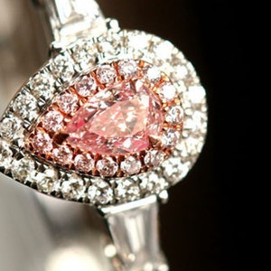 Natural Pink Diamond Pear Shape & White Diamond Handmade 18K Solid ...