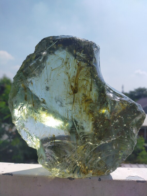 2.7kg Soft Yellow Andara volcanic crystal glass rough. | Etsy