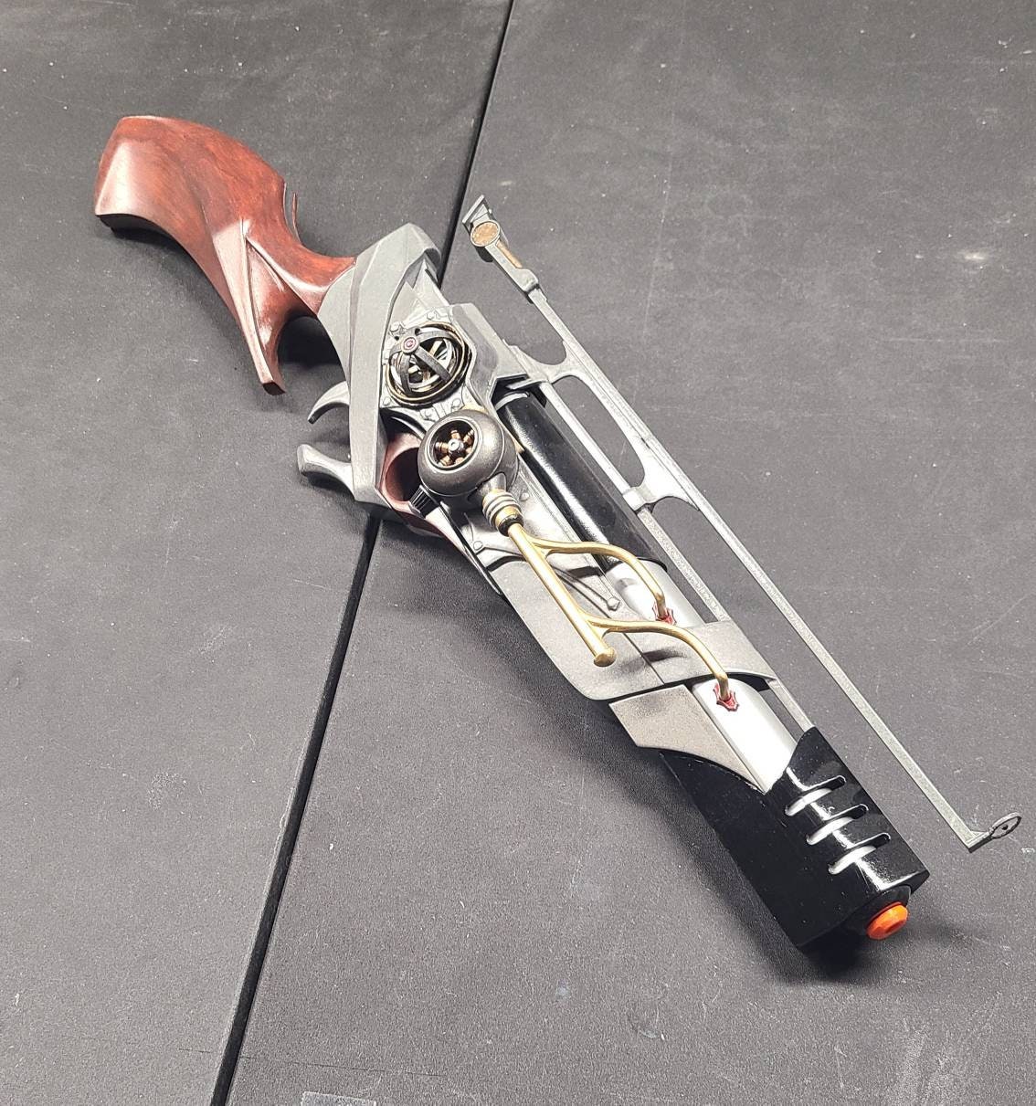 Dishonored Pistol Fully Upgraded