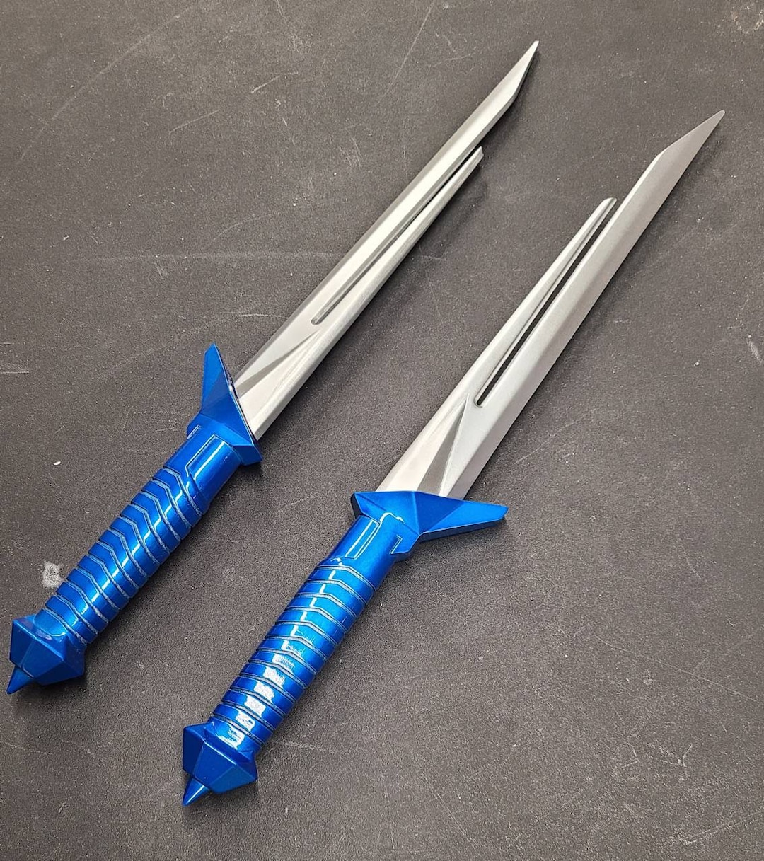 Loki Sakaar Daggers- 3D Printed - Etsy