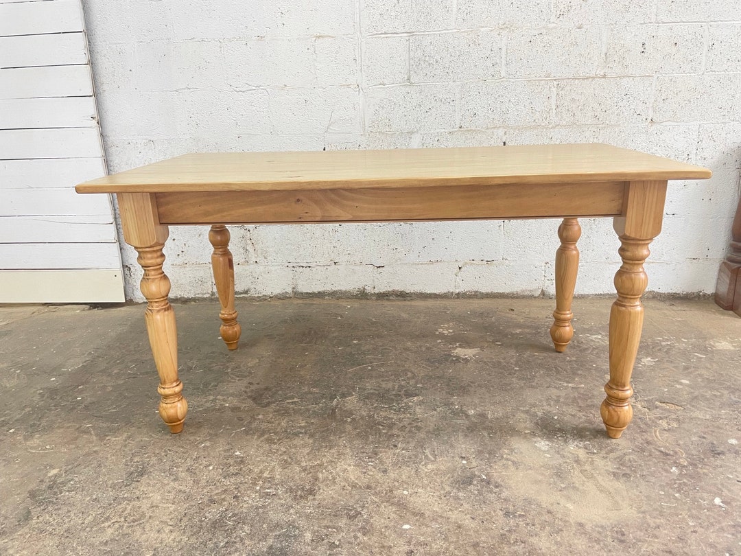 Light Pine French Country Farm Table With Turned Old English Legs Rustic Pine Farmhouse Table 5 ...