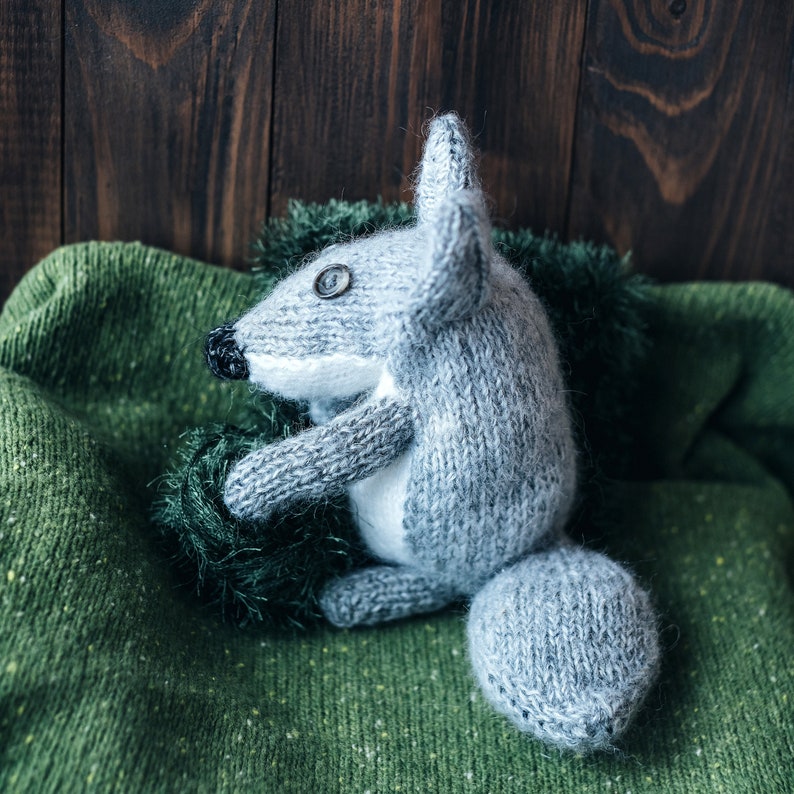 Gray Wolf Knitting Pattern Woodland animals wolf tutorial | Etsy