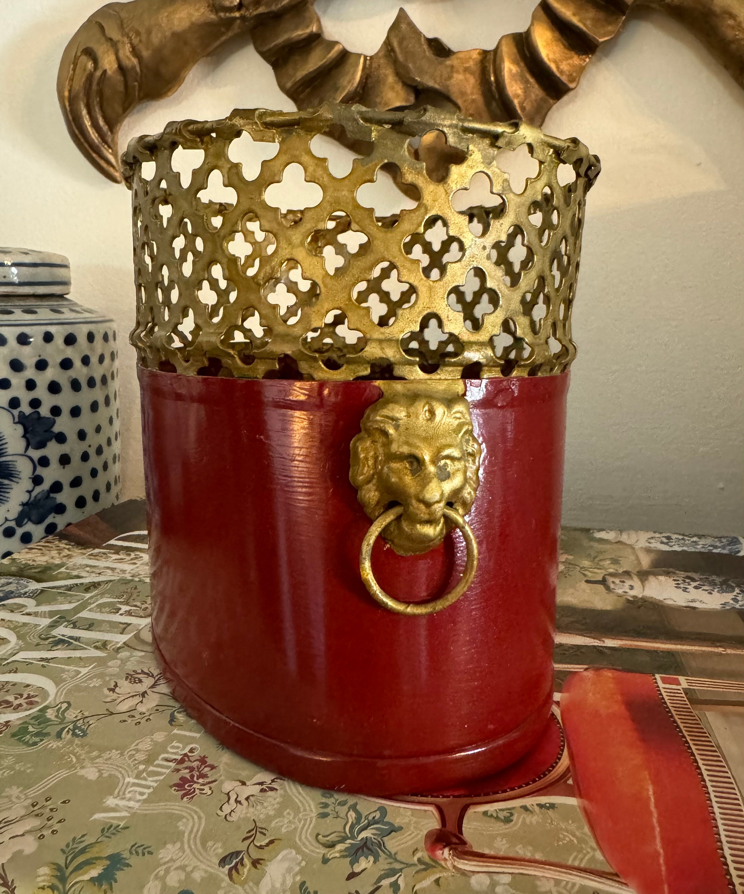 Tole Jardiniere Lion Head Cachepot, Decorative Cachepot - Etsy