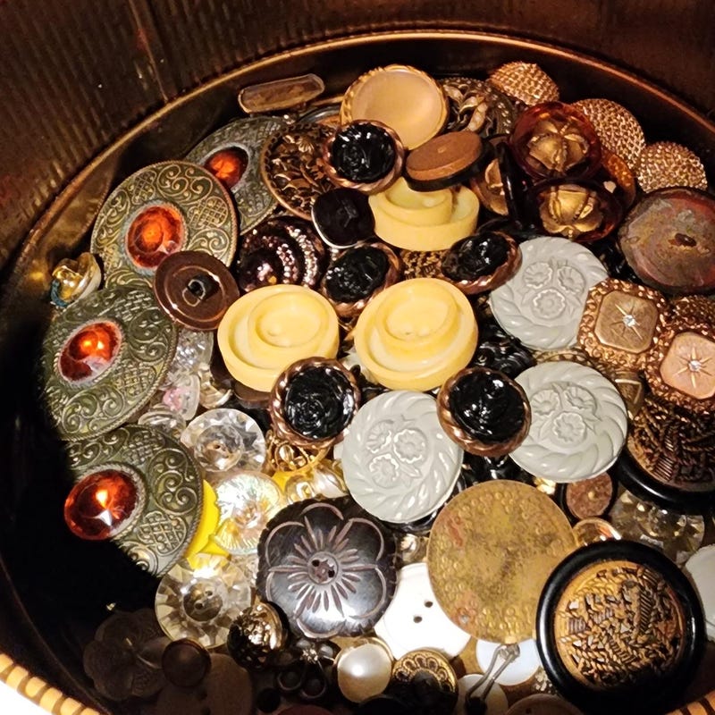 Old Buttons - Etsy