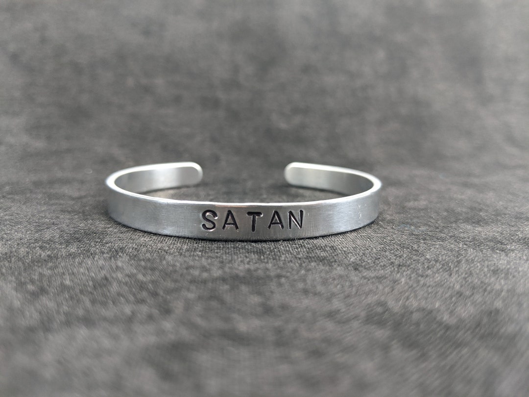 Satan Hand Stamped Bracelet Aluminio Handmade Jewelry Ajustable Ligero ...