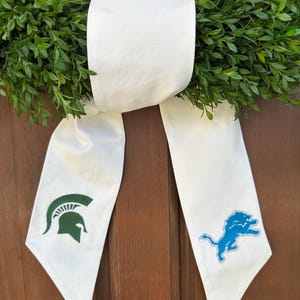 College/professional Football Team Boxwood Wreath Sash, Embroidered ...