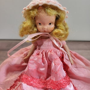 Charming Nancy Ann Doll, Painted Eyes, Frozen Legs, Collectible, Coral ...