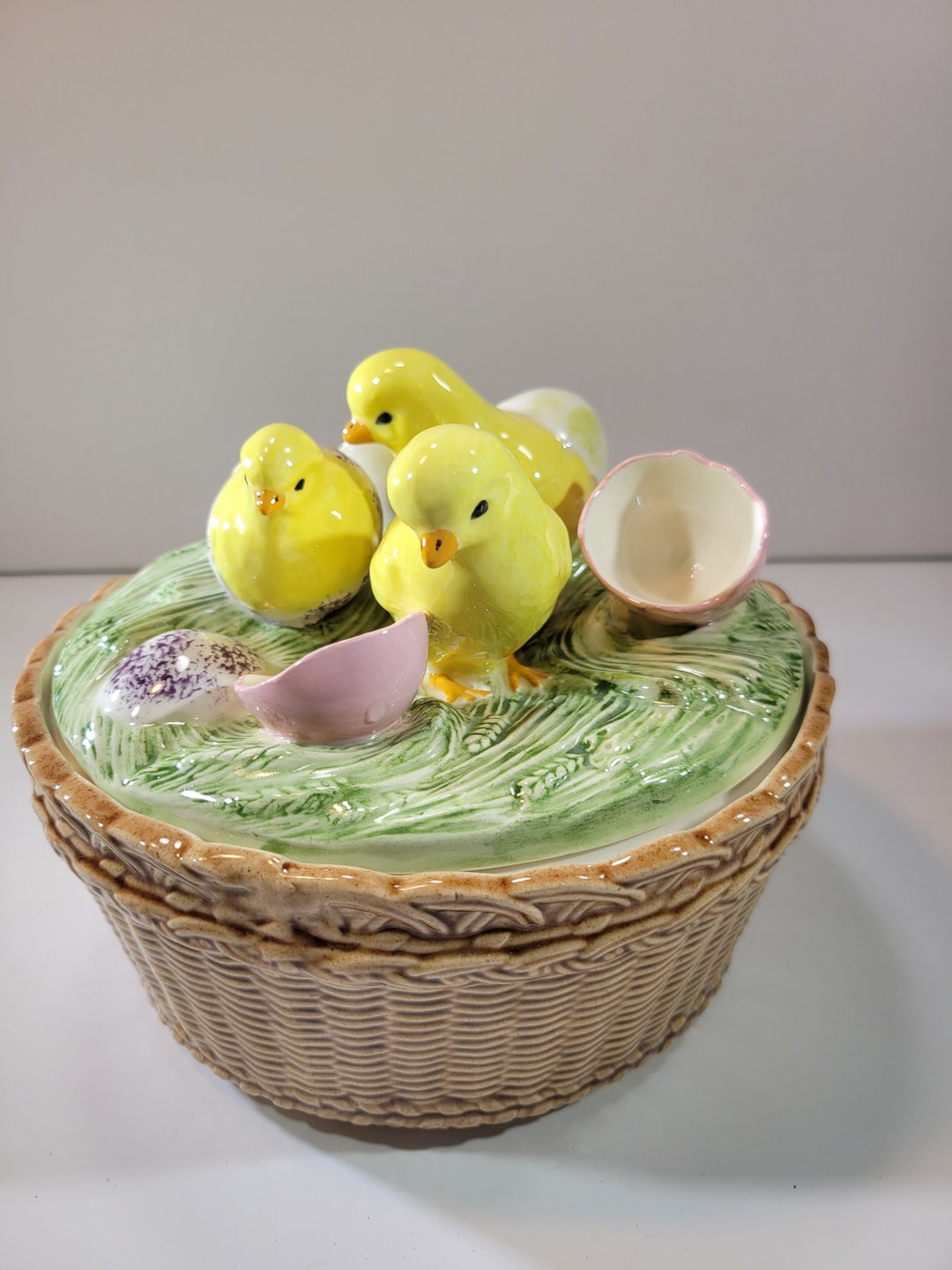 Vintage Ceramic Covered Dish, Easter, Hatching Baby Chicks, Easter Eggs ...