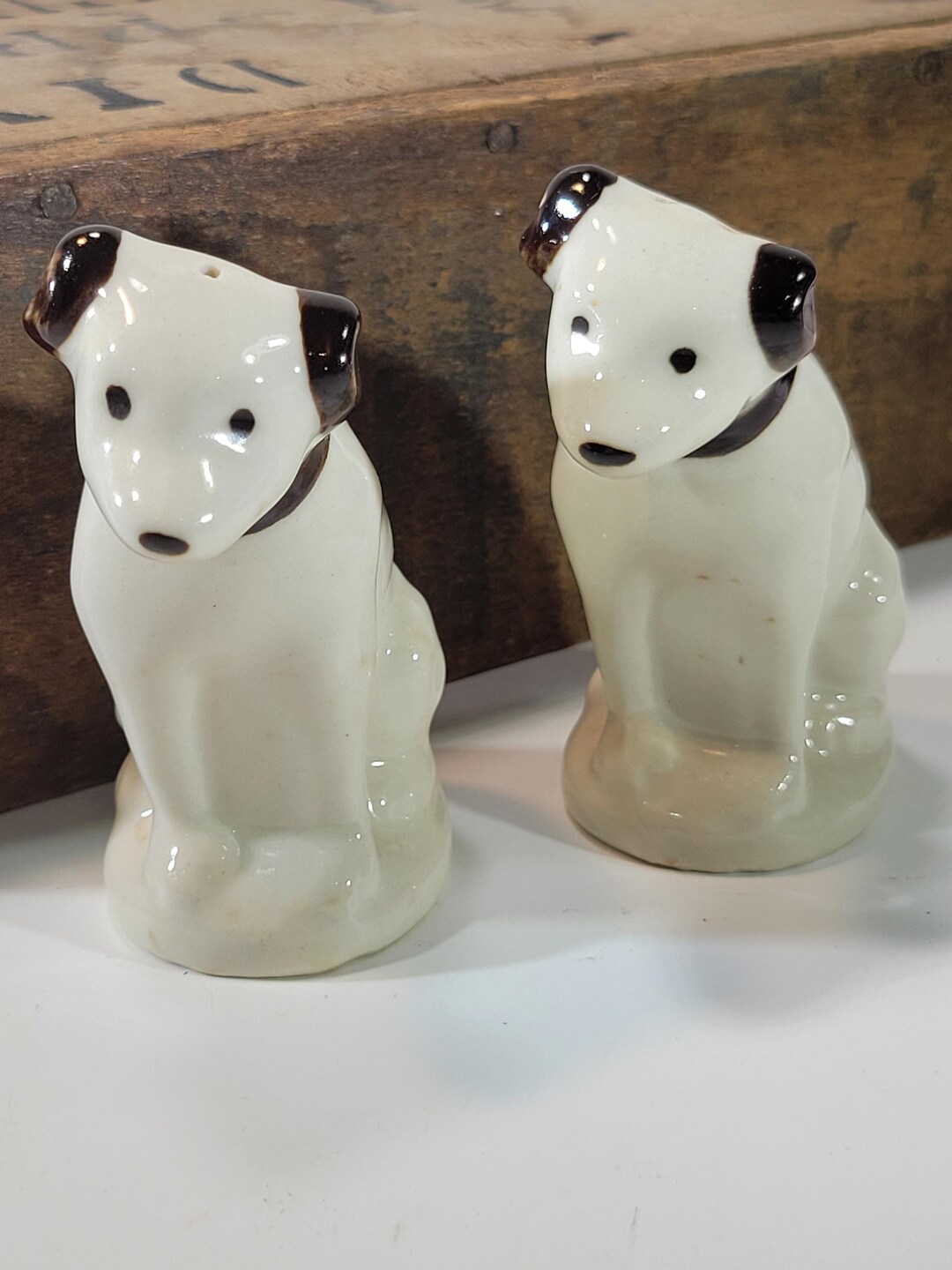 Vintage RCA Victrola Nipper the Dog Salt and Pepper Shakers ...